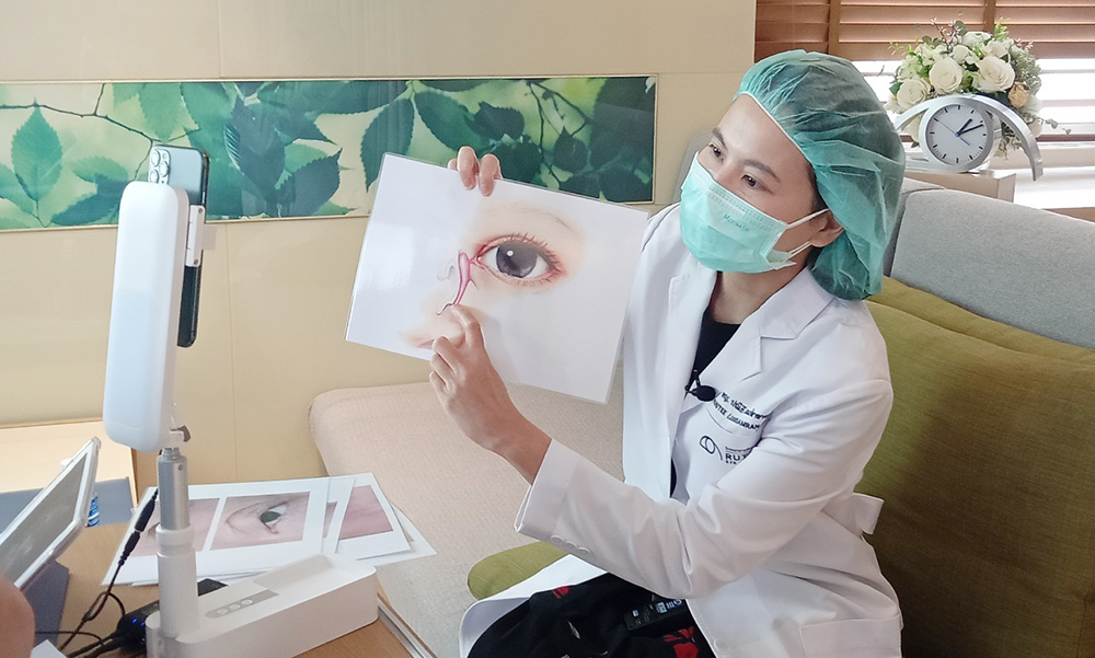 Facebook Live Eye Talk กับหมอตารัตนิน - พญ. ปณิธี เลื่อมสำราญ